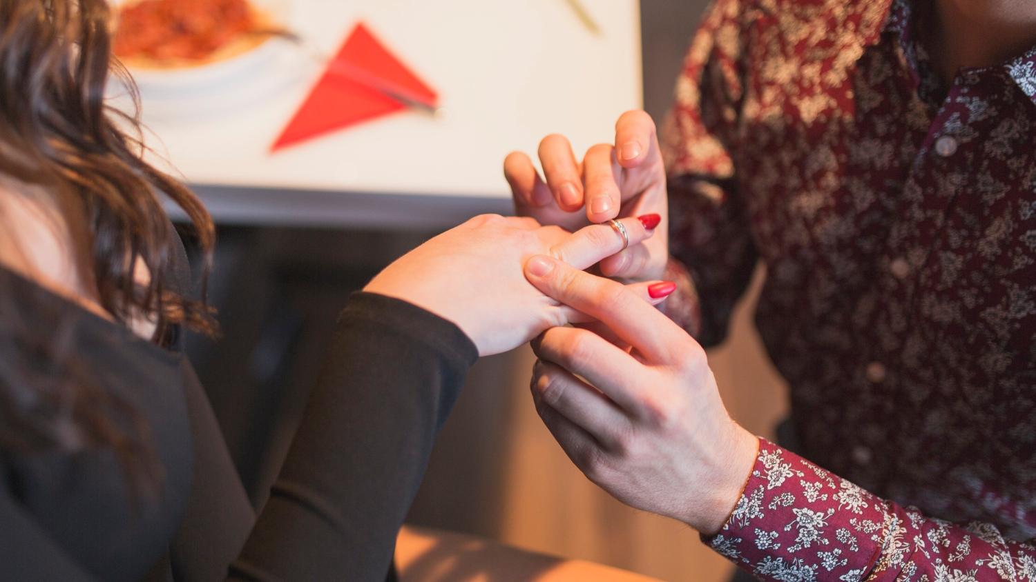How Do I Know My Pinky Ring Size? Complete Measurement Guide